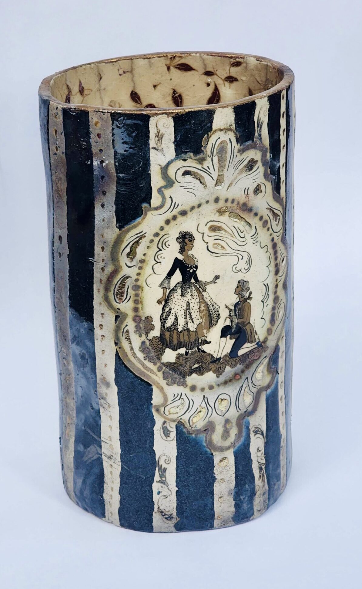 אנה כרמי / Anna Carmi - בית בנימיני לקרמיקה עכשווית